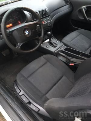 White BMW 316 2001 in Saldus, with an engine capacity of 1.80 L and mileage of 251 thousand km for 800 €, photo 7 on AUTOMOTO.COM.LV