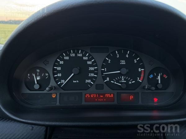 Белый БМВ 316 2001 в Салдус, объемом двигателя 1.80 л и пробегом 252 тыс. км за 1850 €, фото 10 на AUTOMOTO.COM.LV