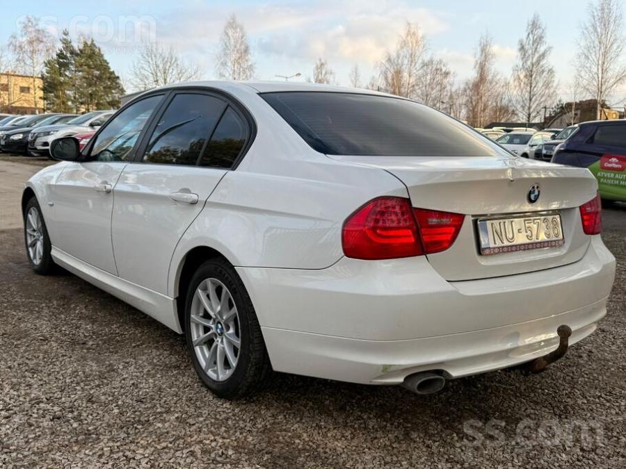 Balts BMW 316 2010 Rīga, ar dzinēja tilpumu 2.00 L un nobraukumu 281 tūkst. km par 4700 €, foto 7 vietnē AUTOMOTO.COM.LV