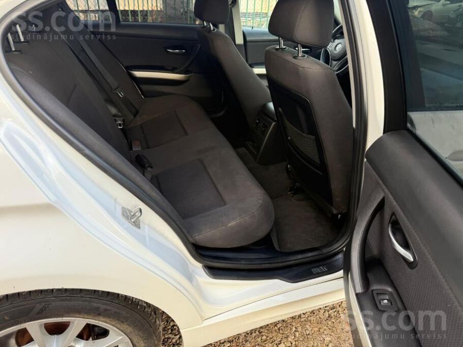 Balts BMW 316 2010 Rīga, ar dzinēja tilpumu 2.00 L un nobraukumu 281 tūkst. km par 4700 €, foto 8 vietnē AUTOMOTO.COM.LV