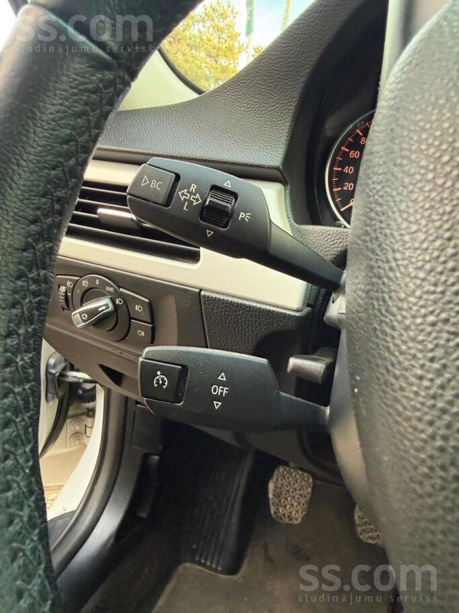 Balts BMW 316 2010 Rīga, ar dzinēja tilpumu 2.00 L un nobraukumu 281 tūkst. km par 4700 €, foto 13 vietnē AUTOMOTO.COM.LV