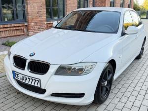 White BMW 316 2010 in Riga, with an engine capacity of 2.00 L and mileage of 289 thousand km for 5450 €, photo 10 on AUTOMOTO.COM.LV