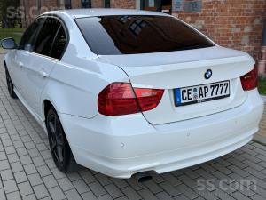 White BMW 316 2010 in Riga, with an engine capacity of 2.00 L and mileage of 289 thousand km for 5450 €, photo 11 on AUTOMOTO.COM.LV