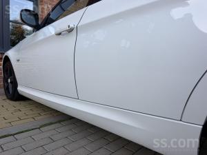 White BMW 316 2010 in Riga, with an engine capacity of 2.00 L and mileage of 289 thousand km for 5450 €, photo 12 on AUTOMOTO.COM.LV