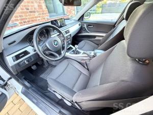 White BMW 316 2010 in Riga, with an engine capacity of 2.00 L and mileage of 289 thousand km for 5450 €, photo 19 on AUTOMOTO.COM.LV