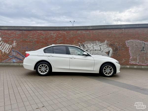 Balts BMW 316 2012 Kauņa, ar dzinēja tilpumu 2.00 L un nobraukumu 330 tūkst. km par 7500 €, foto 3 vietnē AUTOMOTO.COM.LV