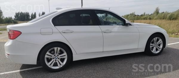БМВ 316 2012 в Бауска на AUTOMOTO.COM.LV Белый БМВ 316 2012 в Бауска, объемом двигателя 2.00 л и пробегом 287 тыс. км за 6450 €, фото 5 на AUTOMOTO.COM.LV