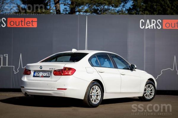 White BMW 316 2013 in Riga, with an engine capacity of 2.00 L and mileage of 235 thousand km for 9990 €, photo 7 on AUTOMOTO.COM.LV