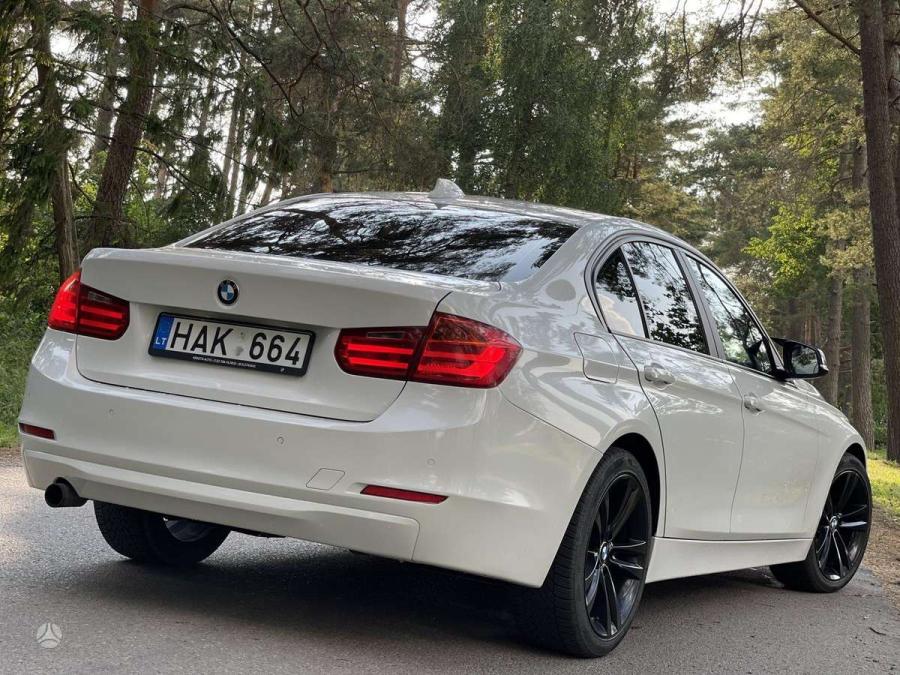 White BMW 316 2013 in Radviliskis, with an engine capacity of 1.60 L and mileage of 195 thousand km for 6800 €, photo 8 on AUTOMOTO.COM.LV