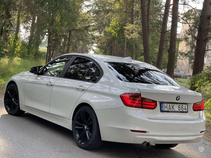 White BMW 316 2013 in Radviliskis, with an engine capacity of 1.60 L and mileage of 195 thousand km for 6800 €, photo 11 on AUTOMOTO.COM.LV