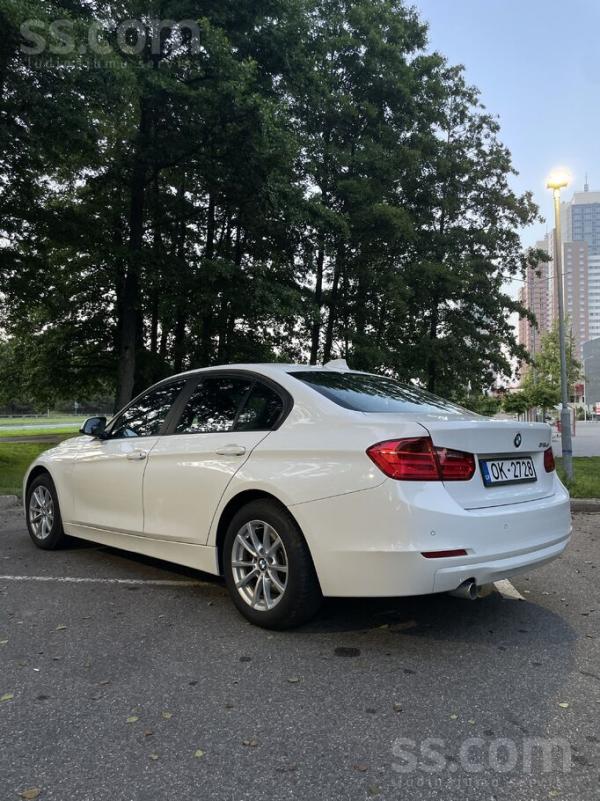 Balts BMW 316 2013 Rīga, ar dzinēja tilpumu 2.00 L un nobraukumu 236 tūkst. km par 6500 €, foto 3 vietnē AUTOMOTO.COM.LV