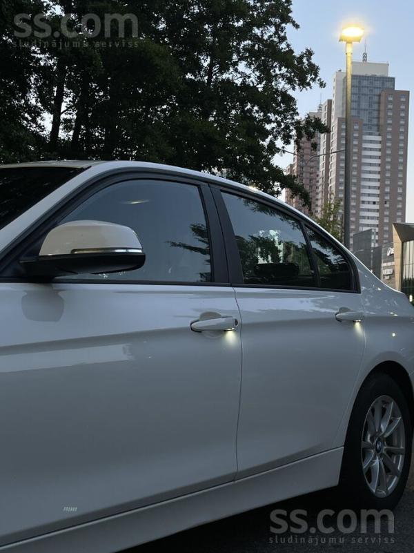 Balts BMW 316 2013 Rīga, ar dzinēja tilpumu 2.00 L un nobraukumu 236 tūkst. km par 6500 €, foto 5 vietnē AUTOMOTO.COM.LV