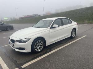 White BMW 316 2014 in Vilnius, with an engine capacity of 2.00 L and mileage of 376 thousand km for 6000 €, photo  on AUTOMOTO.COM.LV