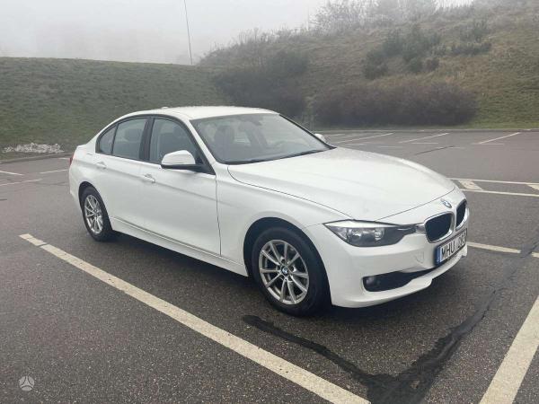 Balts BMW 316 2014 Viļņa, ar dzinēja tilpumu 2.00 L un nobraukumu 376 tūkst. km par 6000 €, foto 3 vietnē AUTOMOTO.COM.LV