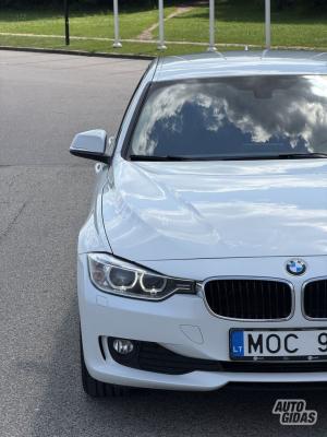 White BMW 316 2015 in Vilnius, with an engine capacity of 2.00 L and mileage of 274 thousand km for 9000 €, photo 10 on AUTOMOTO.COM.LV