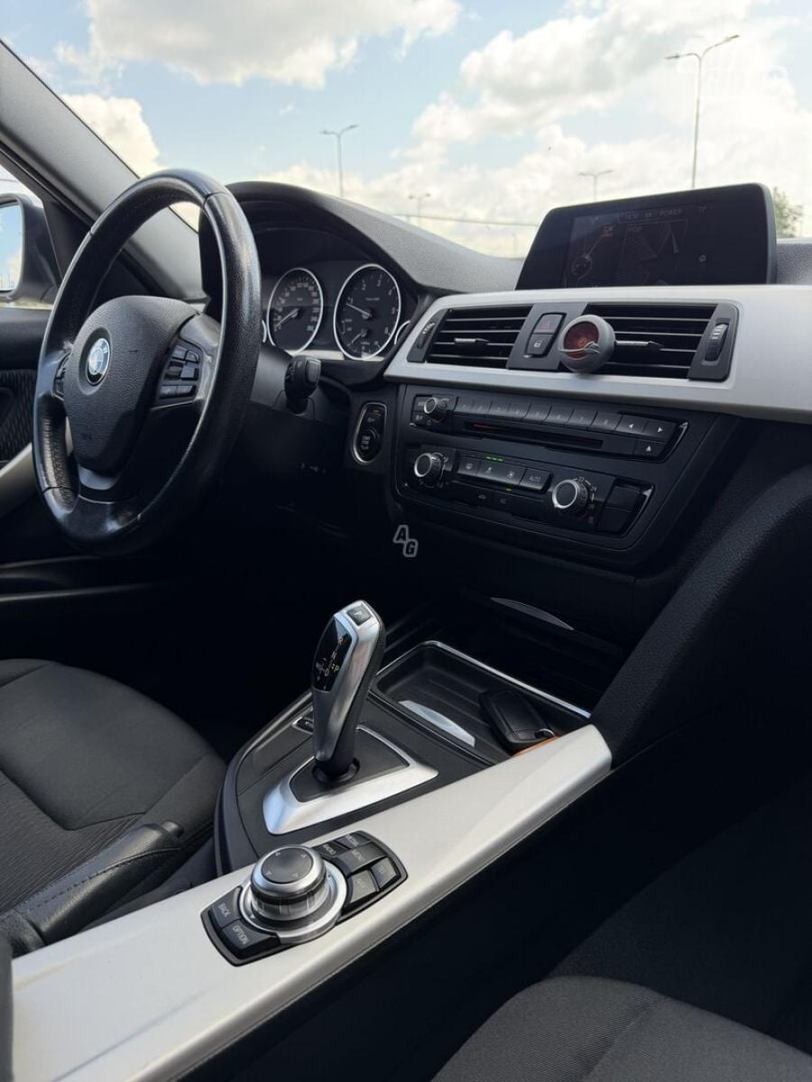 White BMW 316 2015 in Vilnius, with an engine capacity of 2.00 L and mileage of 274 thousand km for 9000 €, photo 13 on AUTOMOTO.COM.LV