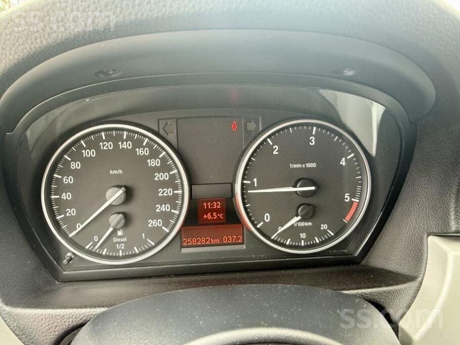 Balts BMW 316 2010 Rīga, ar dzinēja tilpumu 2.00 L un nobraukumu 0 tūkst. km par 3990 €, foto 12 vietnē AUTOMOTO.COM.LV