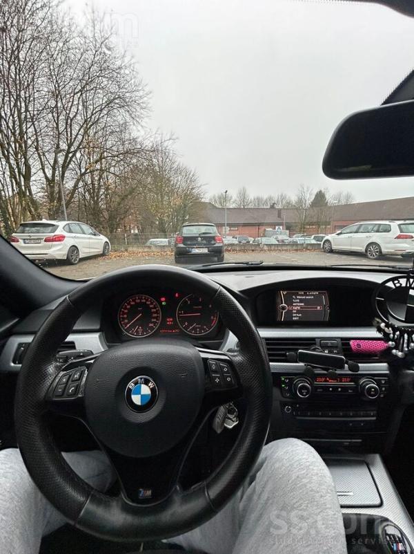 Balts BMW 316 2011 Liepāja, ar dzinēja tilpumu 2.00 L un nobraukumu 427 tūkst. km par 4900 €, foto 7 vietnē AUTOMOTO.COM.LV