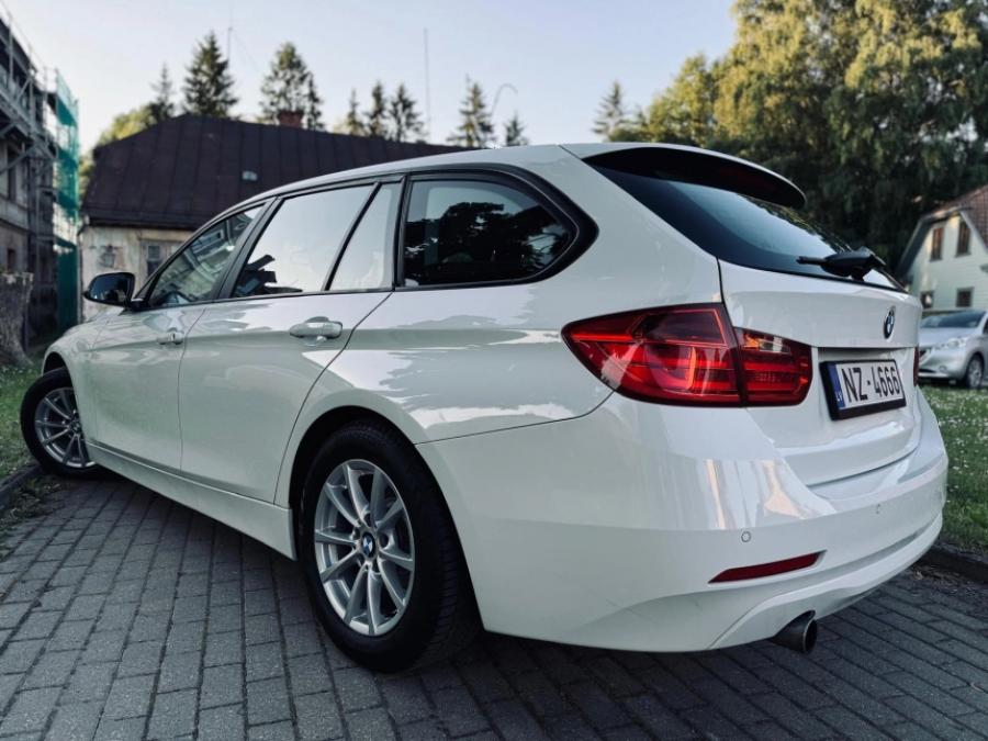 White BMW 316 2013 in Riga, with an engine capacity of 2.00 L and mileage of 306 thousand km for 11000 €, photo 8 on AUTOMOTO.COM.LV