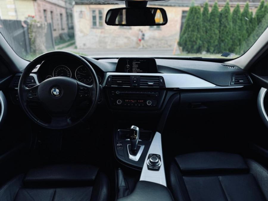 White BMW 316 2013 in Riga, with an engine capacity of 2.00 L and mileage of 306 thousand km for 11000 €, photo 13 on AUTOMOTO.COM.LV