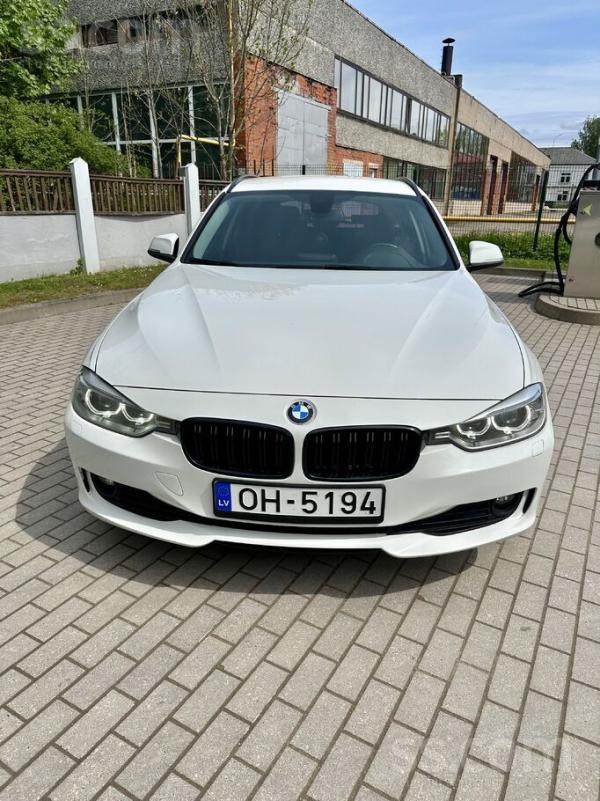 White BMW 316 2013 in Cesis, with an engine capacity of 2.00 L and mileage of 255 thousand km for 6500 €, photo 2 on AUTOMOTO.COM.LV
