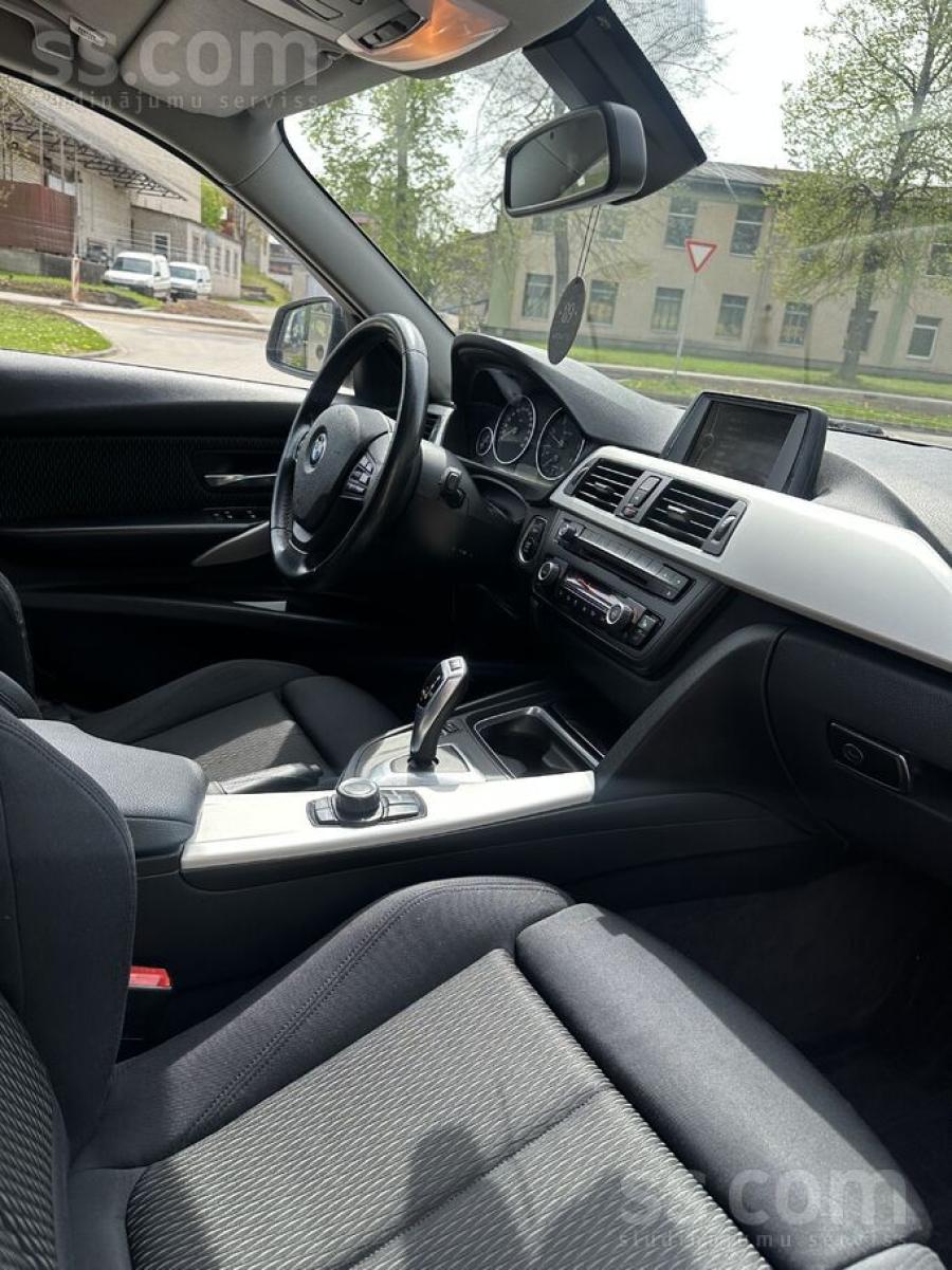 White BMW 316 2013 in Cesis, with an engine capacity of 2.00 L and mileage of 255 thousand km for 6500 €, photo 6 on AUTOMOTO.COM.LV