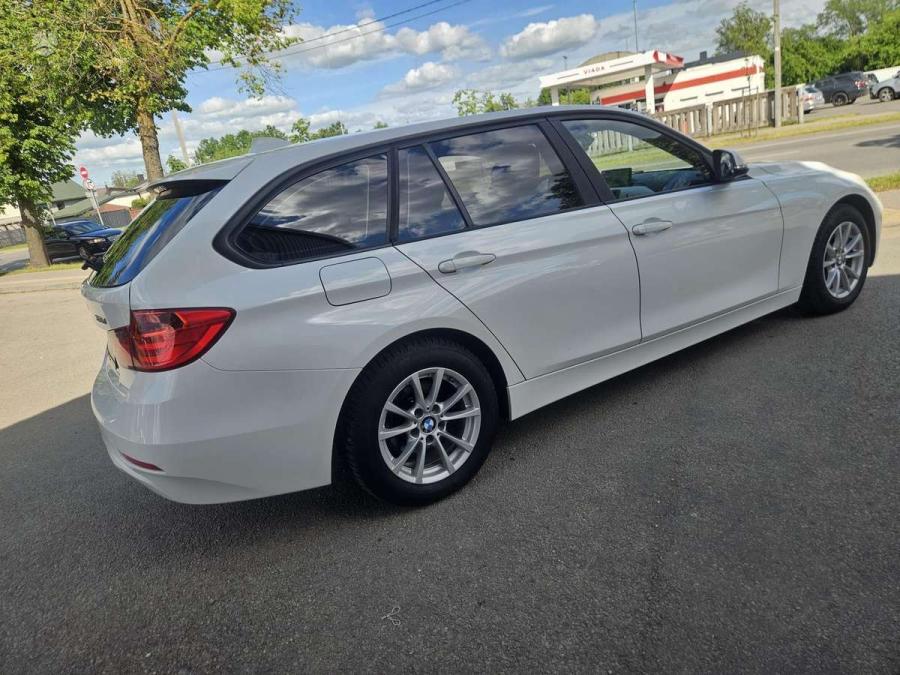 White BMW 316 2013 in Siauliai, with an engine capacity of 2.00 L and mileage of 176 thousand km for 6750 €, photo 10 on AUTOMOTO.COM.LV