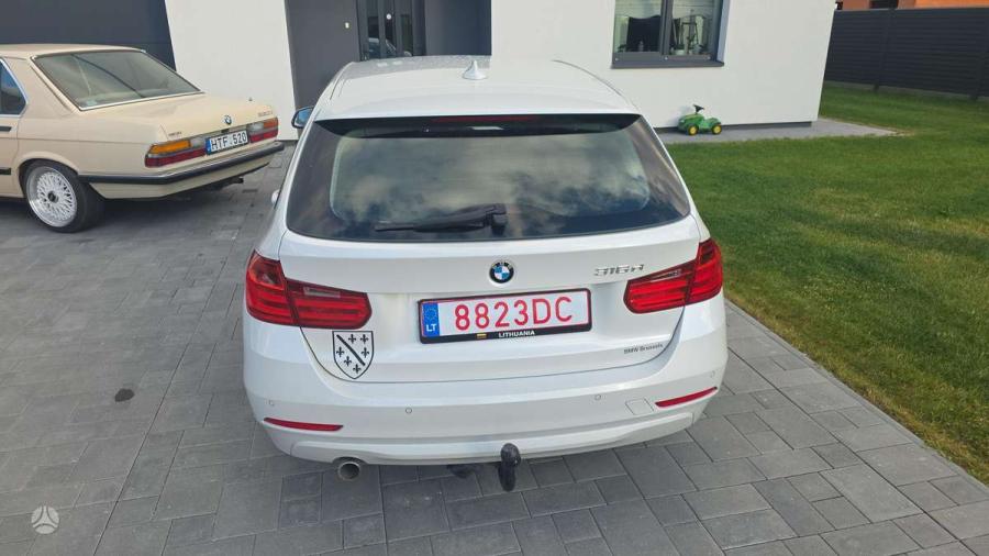 Balts BMW 316 2013 Kauņa, ar dzinēja tilpumu 2.00 L un nobraukumu 0 tūkst. km par 5500 €, foto 4 vietnē AUTOMOTO.COM.LV