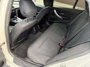 White BMW 316 2013 in Panevezys, with an engine capacity of 2.00 L and mileage of 286 thousand km for 6700 €, photo 9 on AUTOMOTO.COM.LV