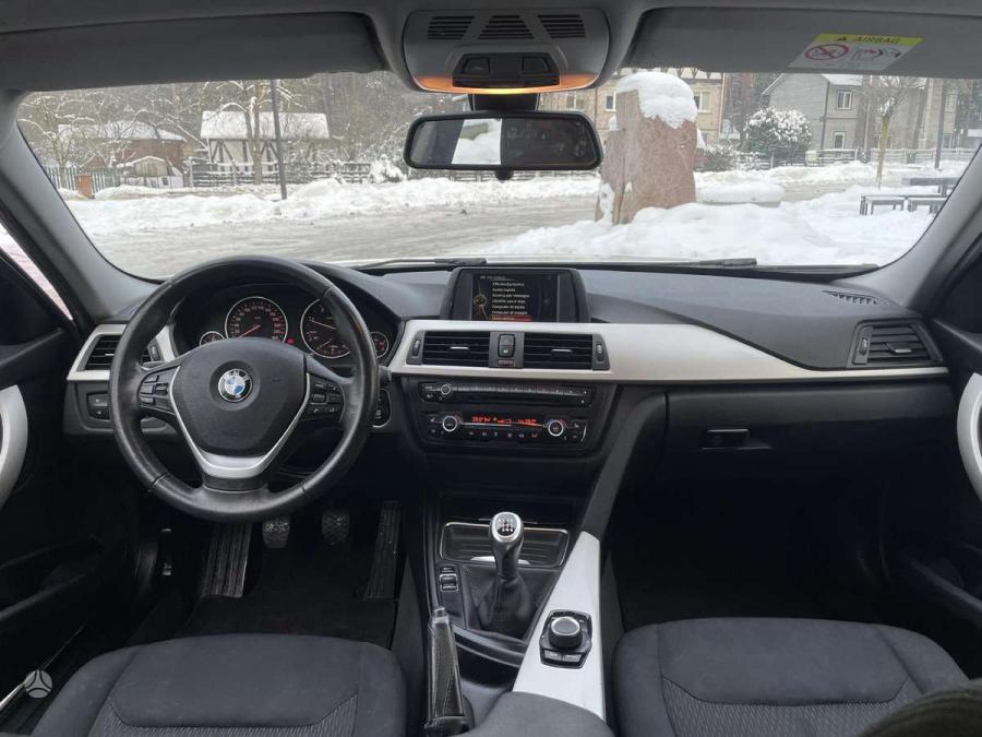 Balts BMW 316 2014 Kauņa, ar dzinēja tilpumu 2.00 L un nobraukumu 263 tūkst. km par 5250 €, foto 9 vietnē AUTOMOTO.COM.LV