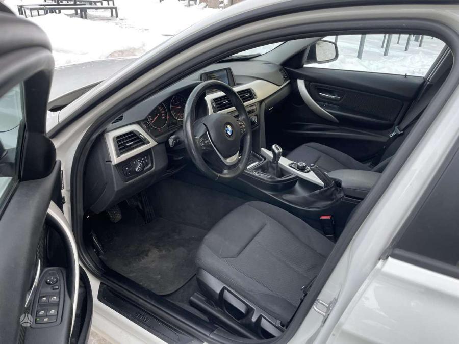 Balts BMW 316 2014 Kauņa, ar dzinēja tilpumu 2.00 L un nobraukumu 263 tūkst. km par 5250 €, foto 10 vietnē AUTOMOTO.COM.LV