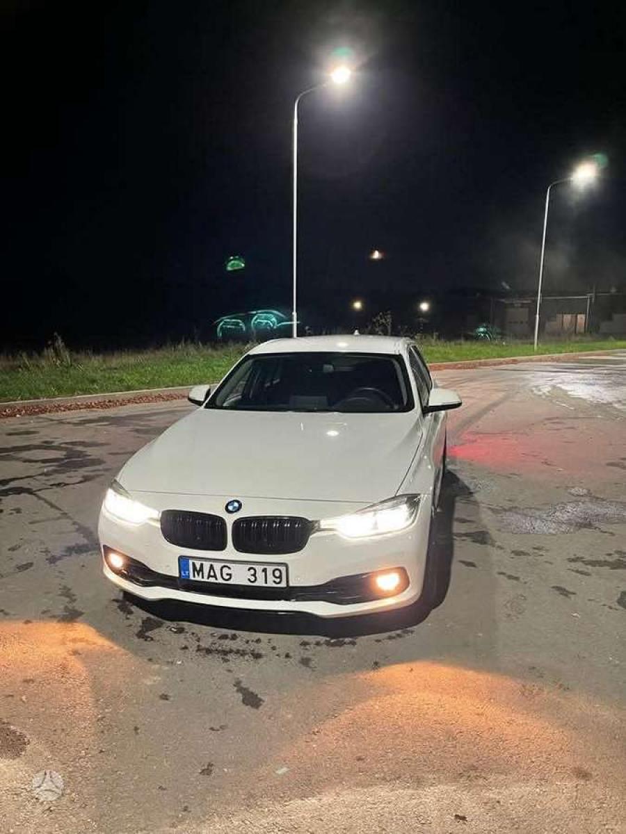 White BMW 316 2016 in Kaunas, with an engine capacity of 2.00 L and mileage of 345 thousand km for 9450 €, photo 5 on AUTOMOTO.COM.LV