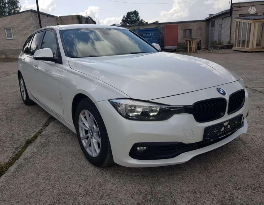 White BMW 316 2016 in Siauliai, with an engine capacity of 2.00 L and mileage of 257 thousand km for 7200 €, photo 4 on AUTOMOTO.COM.LV