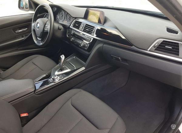 White BMW 316 2016 in Siauliai, with an engine capacity of 2.00 L and mileage of 257 thousand km for 7200 €, photo 7 on AUTOMOTO.COM.LV