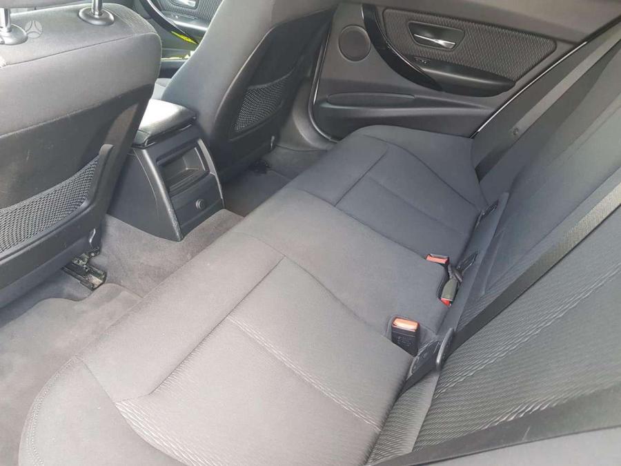 White BMW 316 2016 in Siauliai, with an engine capacity of 2.00 L and mileage of 257 thousand km for 7200 €, photo 10 on AUTOMOTO.COM.LV