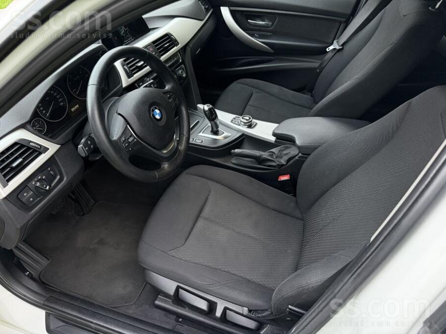 White BMW 316 2017 in Riga, with an engine capacity of 2.00 L and mileage of 307 thousand km for 8950 €, photo 7 on AUTOMOTO.COM.LV