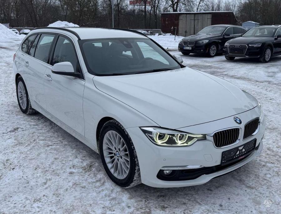 White BMW 316 2019 in Panevezys, with an engine capacity of 2.00 L and mileage of 272 thousand km for 11400 €, photo 1 on AUTOMOTO.COM.LV