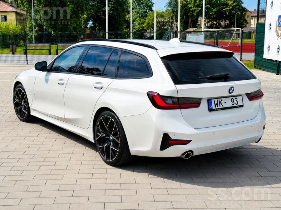 White BMW 316 2022 in Jelgava, with an engine capacity of 2.00 L and mileage of 217 thousand km for 19900 €, photo 5 on AUTOMOTO.COM.LV