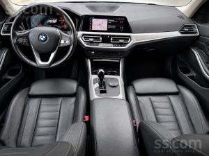 White BMW 316 2022 in Jelgava, with an engine capacity of 2.00 L and mileage of 217 thousand km for 19900 €, photo 6 on AUTOMOTO.COM.LV