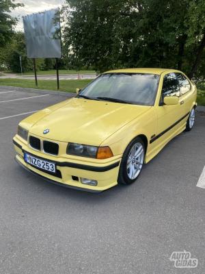 Yellow BMW 316 1994 in Jonava, with an engine capacity of 1.60 L and mileage of 279 thousand km for 4200 €, photo 4 on AUTOMOTO.COM.LV