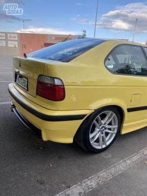 Yellow BMW 316 1994 in Jonava, with an engine capacity of 1.60 L and mileage of 279 thousand km for 4200 €, photo 11 on AUTOMOTO.COM.LV