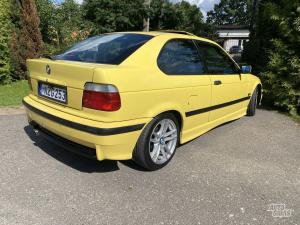 Yellow BMW 316 1994 in Jonava, with an engine capacity of 1.60 L and mileage of 279 thousand km for 4200 €, photo 15 on AUTOMOTO.COM.LV