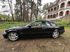 Черный БМВ 318 1994 в Рига, объемом двигателя 2.50 л и пробегом 250 тыс. км за 5500 €, фото 6 на AUTOMOTO.COM.LV