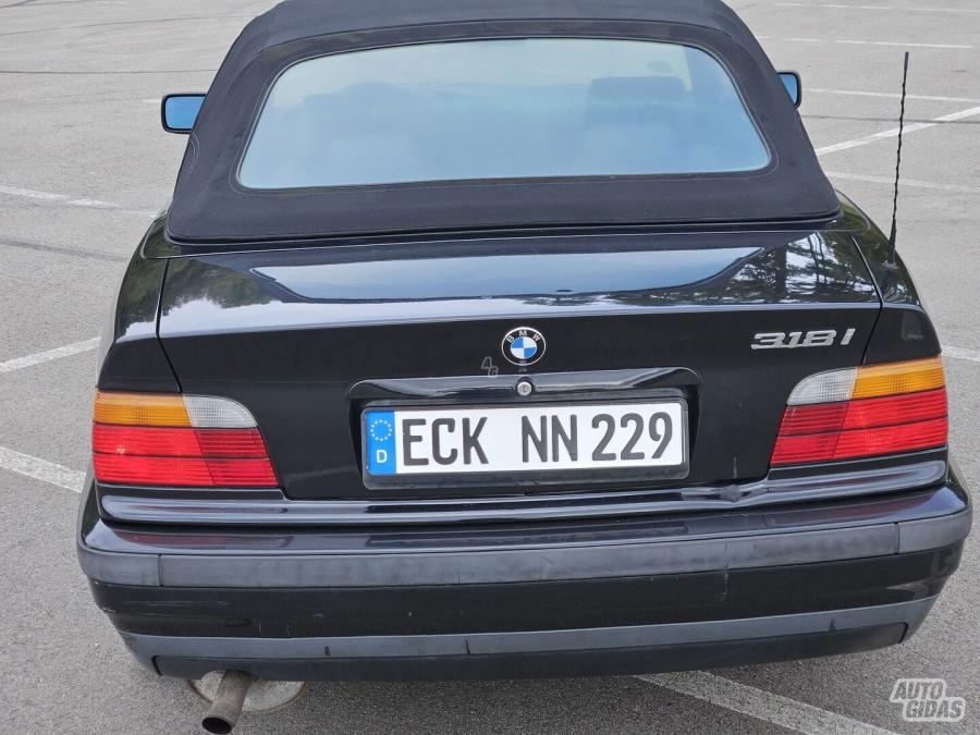 Melns BMW 318 1995 Klaipėda, ar dzinēja tilpumu 1.80 L un nobraukumu 229 tūkst. km par 2899 €, foto 6 vietnē AUTOMOTO.COM.LV