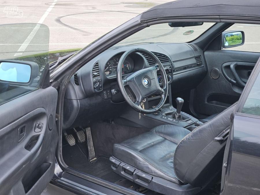 Melns BMW 318 1995 Klaipėda, ar dzinēja tilpumu 1.80 L un nobraukumu 229 tūkst. km par 2899 €, foto 10 vietnē AUTOMOTO.COM.LV