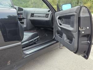 Melns BMW 318 1995 Klaipėda, ar dzinēja tilpumu 1.80 L un nobraukumu 229 tūkst. km par 2899 €, foto 18 vietnē AUTOMOTO.COM.LV