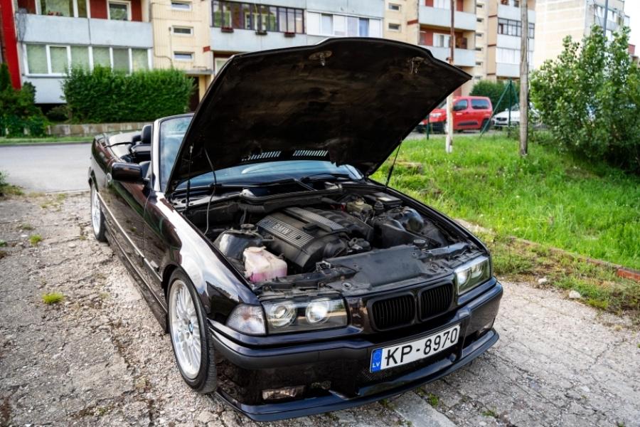 Черный БМВ 318 1996 в Рига, объемом двигателя 2.50 л и пробегом 420 тыс. км за 5300 €, фото 6 на AUTOMOTO.COM.LV