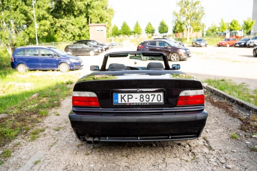Черный БМВ 318 1996 в Рига, объемом двигателя 2.50 л и пробегом 420 тыс. км за 5300 €, фото 8 на AUTOMOTO.COM.LV