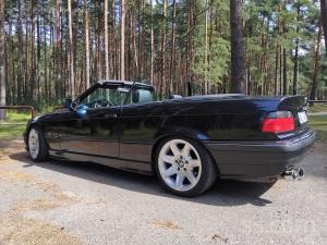 Black BMW 318 1996 in Daugavpils, with an engine capacity of 1.80 L and mileage of 251 thousand km for 4650 €, photo 4 on AUTOMOTO.COM.LV