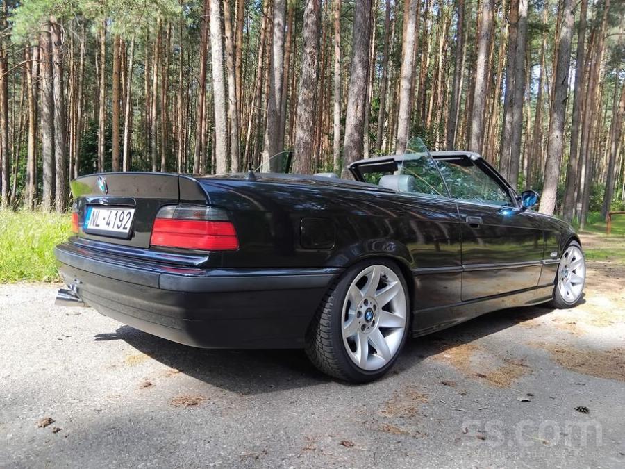 Black BMW 318 1996 in Daugavpils, with an engine capacity of 1.80 L and mileage of 251 thousand km for 4650 €, photo 5 on AUTOMOTO.COM.LV